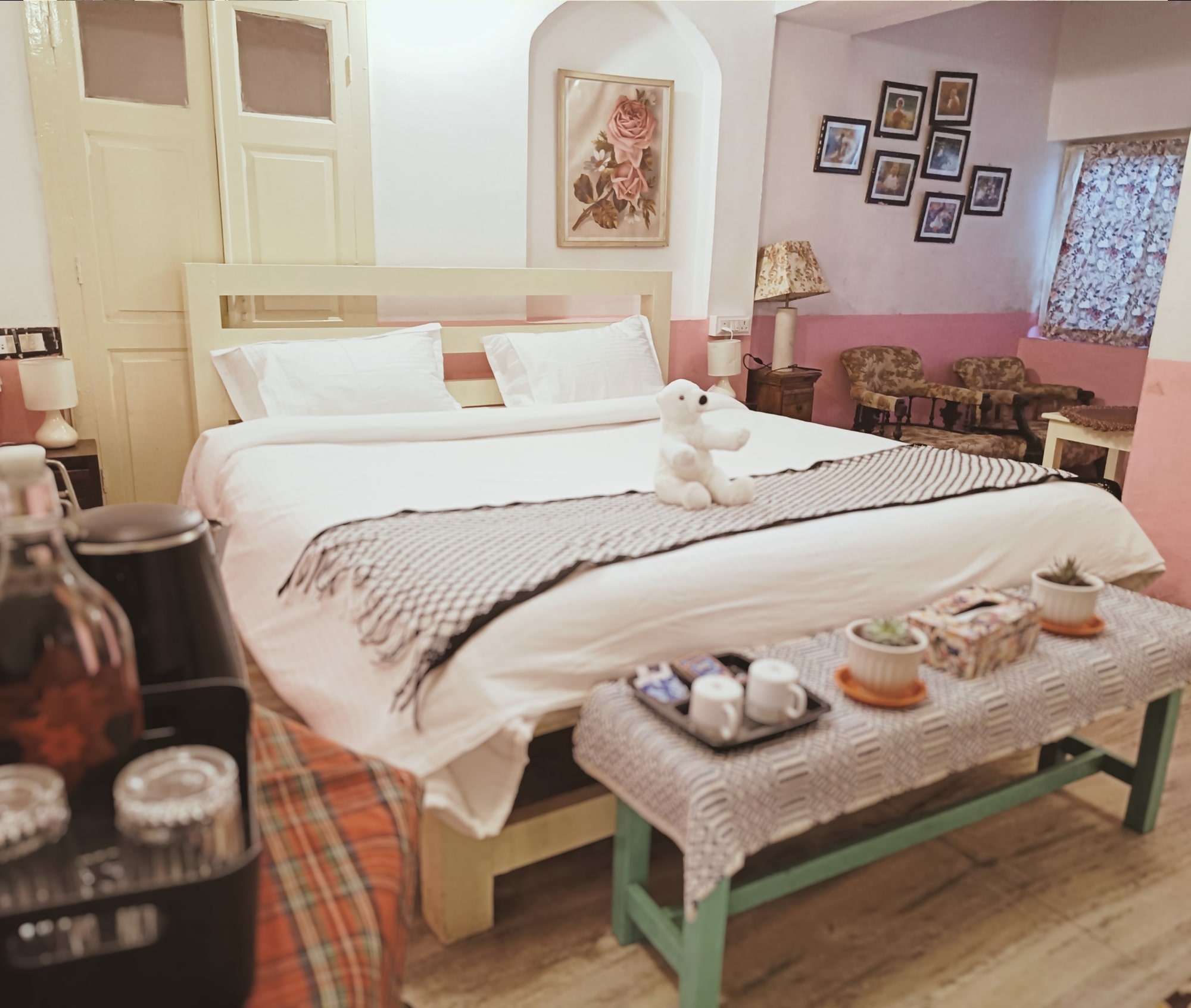 King’s Castle 2 – LA ADDRESS RETREAT